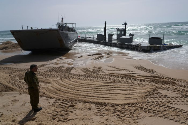 The floating pier has been damaged - Maggie J's Fabulous Food Blog